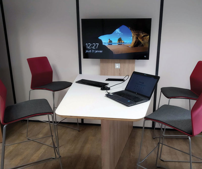 Table de travail collaboratif | Avantages Vidéo
